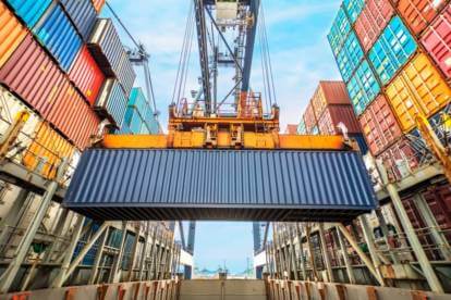 How to use Incoterms® proficiently: risk, responsibility, and transfer operations - CTRM Center